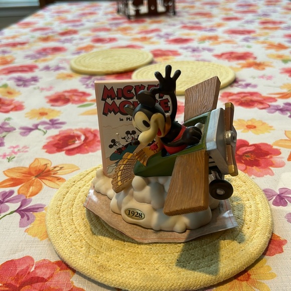 Disney | Art | Disneys Mickey Mouse In Crazy Plane 928 Best Of Mickey ...